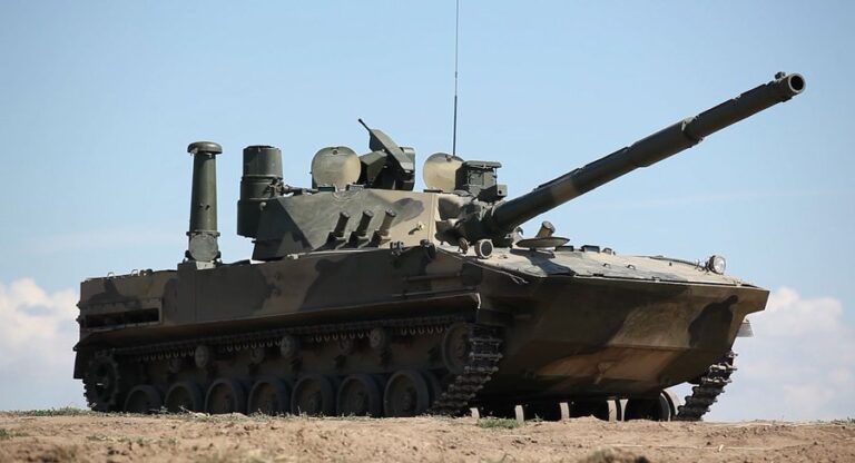 AVNL Races to Finalize Bharat Light Tank Design by 2025 - DefenceNiti.com
